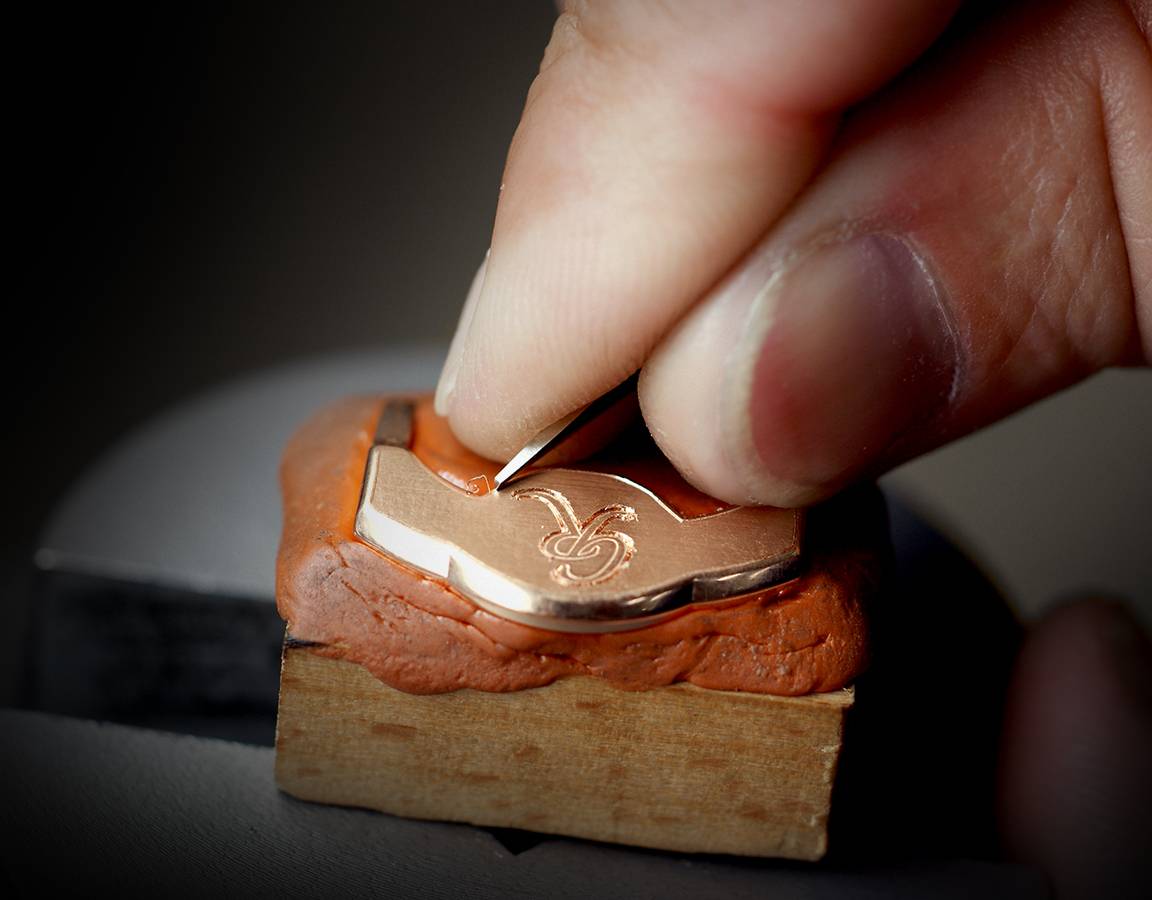 Snow setting diamonds | Romain Gauthier